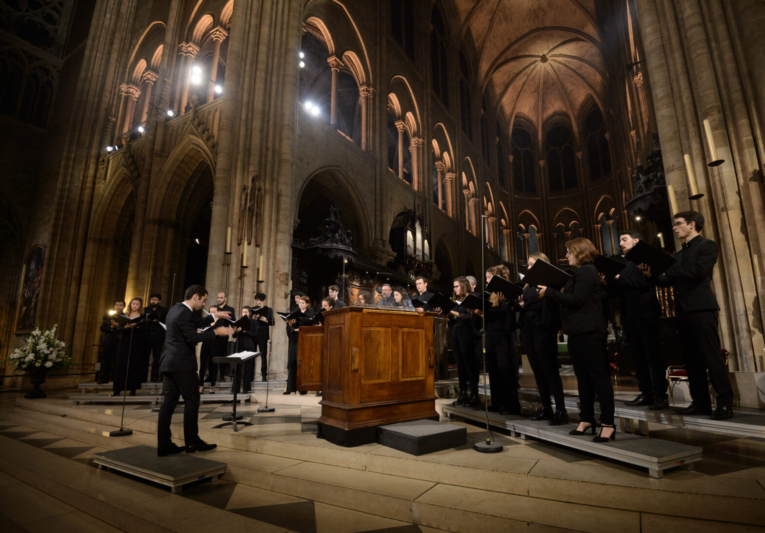 Musique sacrée à travers les âges : l'évolution du répertoire musical à ...